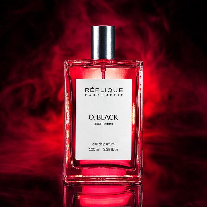 Totul despre Miss Dior Parfum: Compoziția, Note de Parfum și Arome ...